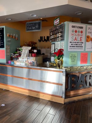 JUJU BAR with 721 Reviews & 686 Photos - 19040 Van Buren Blvd ...