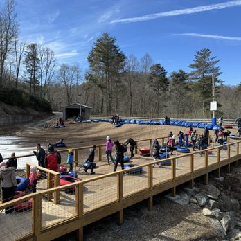 JONAS RIDGE SNOW TUBING - Updated January 2026 - 20 Photos & 19 Reviews ...
