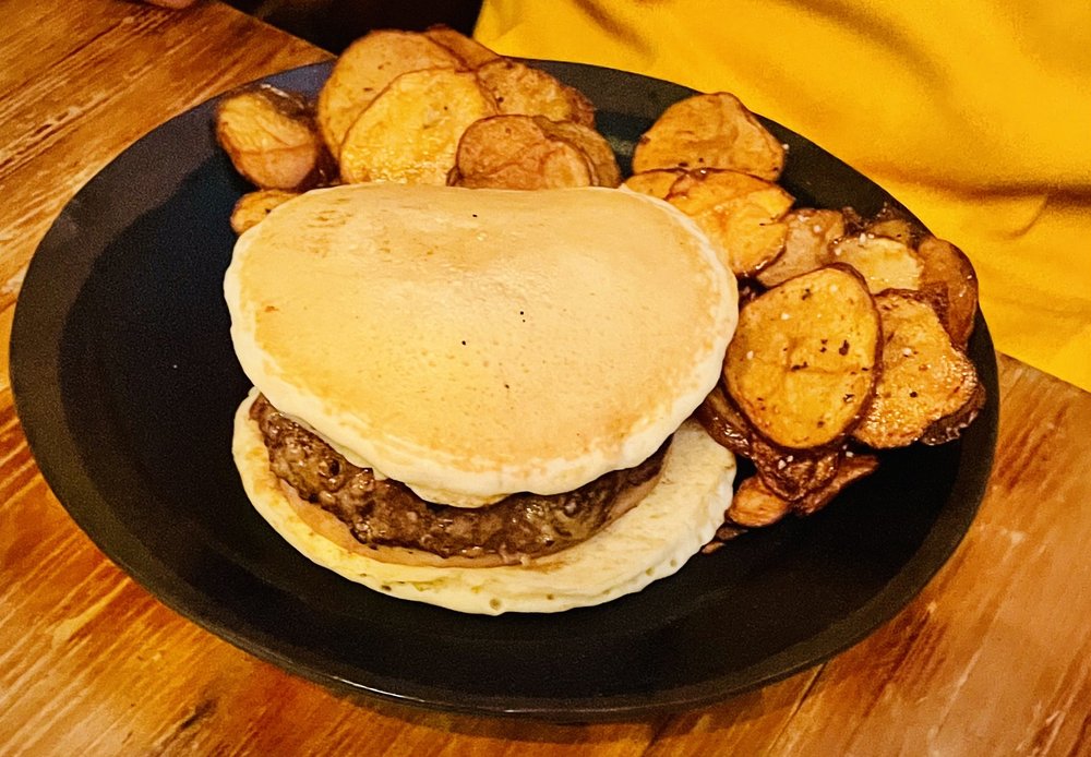 THREE MONKEYS CAFE - Updated July 2024 - 570 Photos & 559 Reviews ...