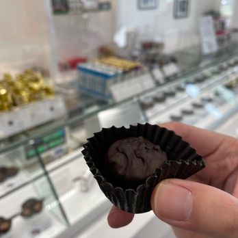 SEE’S CANDIES - Updated December 2025 - 70 Photos & 48 Reviews - 2015 ...