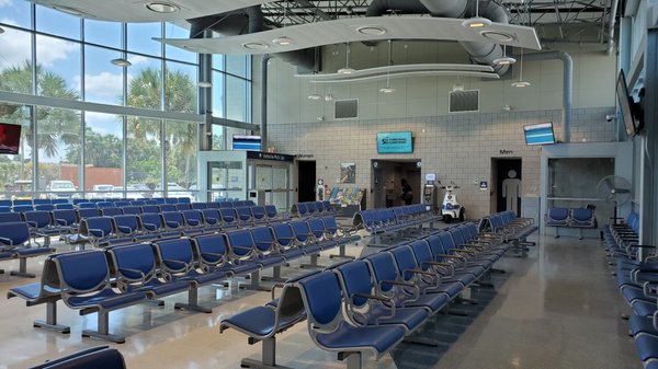 AMTRAK AUTOTRAIN STATION - SANFORD - 138 Photos & 105 Reviews - 600 S ...