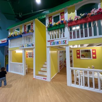 CHEEKY MONKEYS CASTLE HILLS - Updated July 2025 - 23 Photos & 13 ...