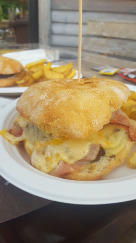 LA PACHECA ROCK BAR - 15 Photos - Via Pra' del Principe 3, Lazise ...