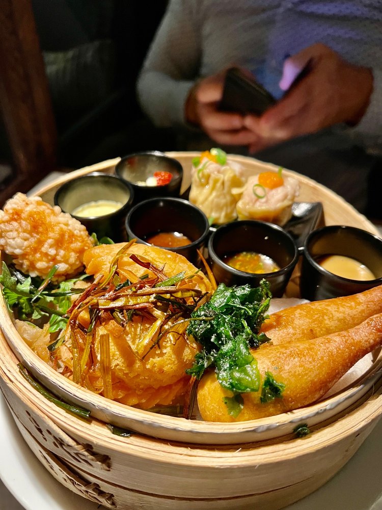 DINNER - Updated July 2025 - 102 Photos & 85 Reviews - Stortingsgaten ...