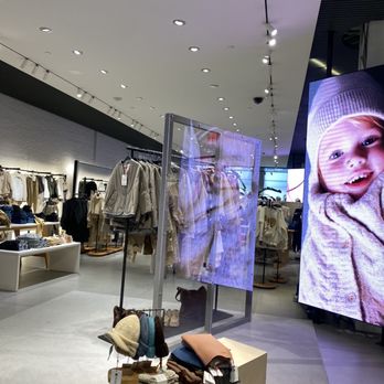 ZARA - Updated October 2025 - 140 Photos & 284 Reviews - 503 Broadway ...