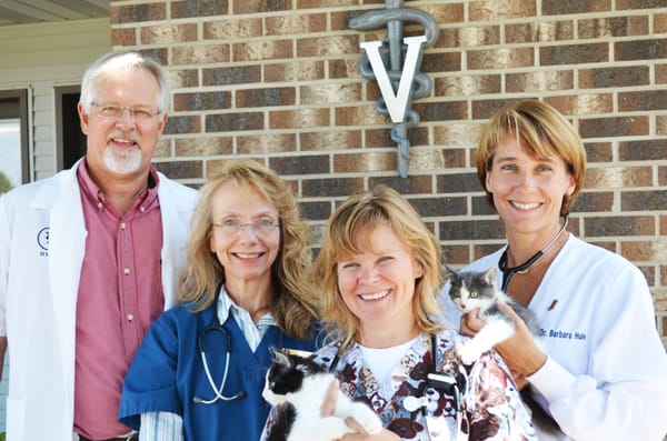 MIDDLETON VETERINARY HOSPITAL - Updated December 2025 - 13 Reviews ...