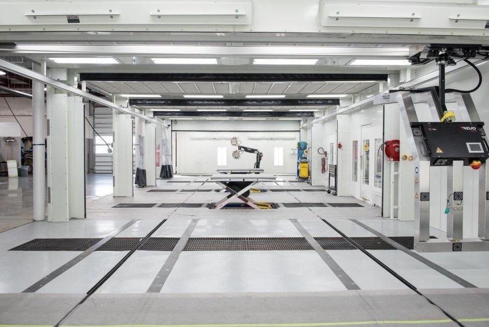 AIRPORT ROAD AUTO BODY - Updated November 2025 - 75 Photos & 54 Reviews ...