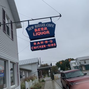 NEW RIEGEL CAFE - 23 Photos & 46 Reviews - 14 N Perry St, New Riegel ...