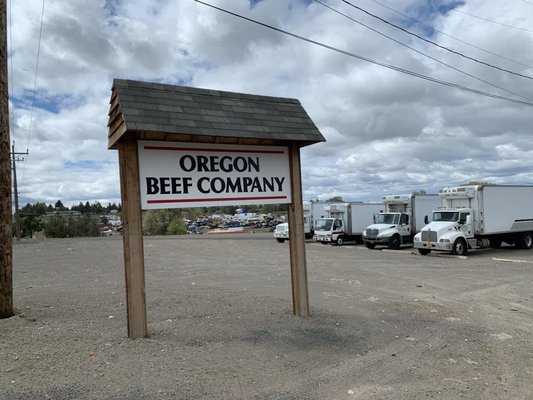 OREGON BEEF COMPANY - Updated November 2025 - 1762 S Adams Dr, Madras ...