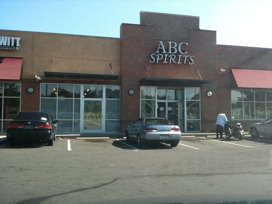 MECKLENBURG COUNTY ABC STORE - 2915 Wilkinson Blvd, Charlotte, North ...
