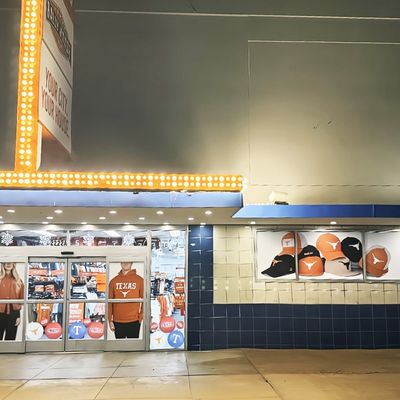 RALLY HOUSE THE DRAG - Updated December 2025 - 2222 Guadalupe St ...