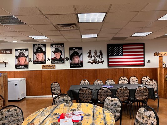 FIRELIGHT BARN DINNER THEATER - Updated December 2025 - 76 Photos & 47 ...