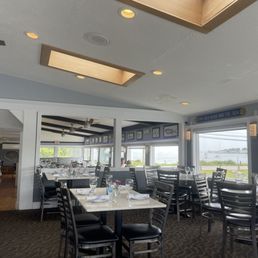 THE FISHERMAN AT LONG POINT - Updated October 2025 - 290 Photos & 343 ...