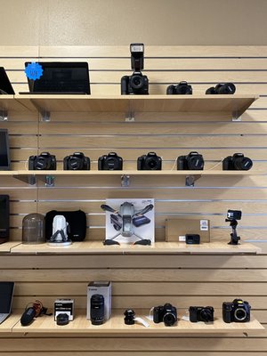 DALLAS SUPER PAWN - Updated December 2025 - 29 Photos - 2636 Frankford ...