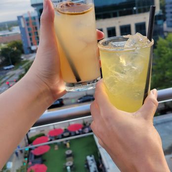 THE WILLARD ROOFTOP LOUNGE - Updated December 2024 - 278 Photos & 100 ...