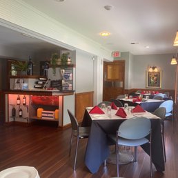 COLUMBIA INN - Updated April 2025 - 199 Photos & 195 Reviews - 29 Main ...