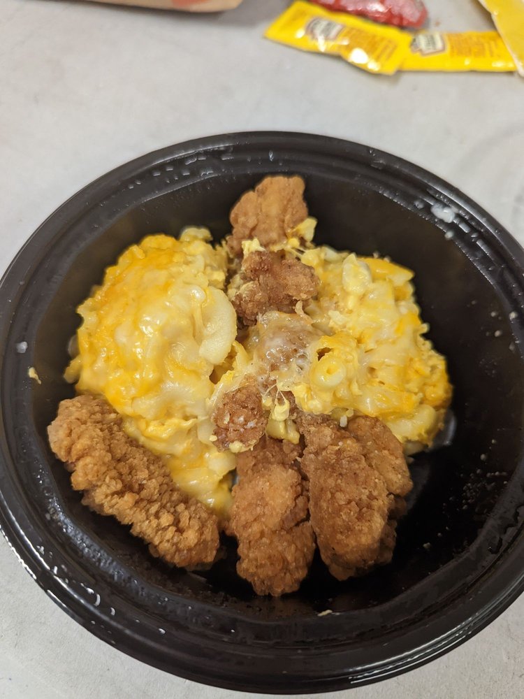 KFC - Updated July 2025 - 21 Photos & 31 Reviews - 4909 E Mckinley Ave ...