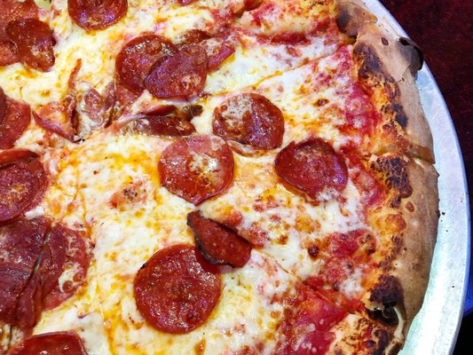 VILLAGE PIZZA - 266 Photos & 487 Reviews - Pizza - 40568 Village Dr ...