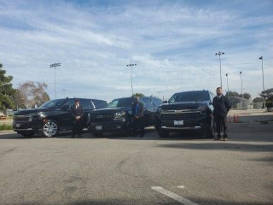 CLASSY LIMOUSINE & CAR SERVICE - South Gate, California - Limos - Phone ...