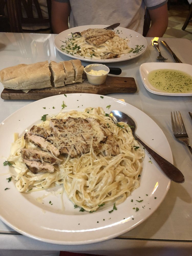 PARKWAY BISTRO - 124 Photos & 79 Reviews - American (Traditional ...