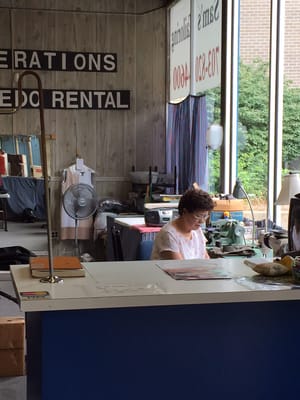 DUTCH GIRL CLEANERS - Updated January 2026 - 11 Photos & 41 Reviews ...