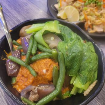 D’PINOY JOINT - Updated August 2025 - 783 Photos & 456 Reviews - 7680 S ...