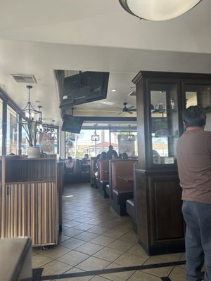 PERRY’S PLACE - Updated April 2025 - 46 Photos & 68 Reviews - 221 W ...