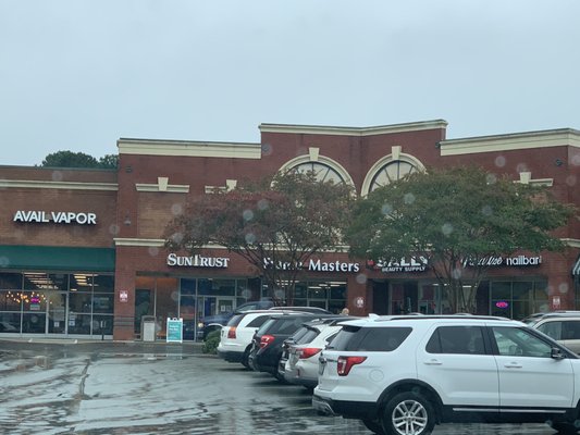 CRESENT COMMONS SHOPPING CENTER - Updated August 2025 - 2048 Kildaire ...