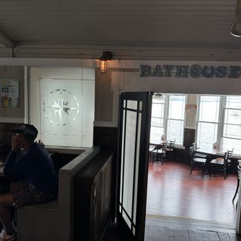 BAYHOUSE WATERFRONT BAR AND GRILLE - Updated December 2025 - 479 Photos ...
