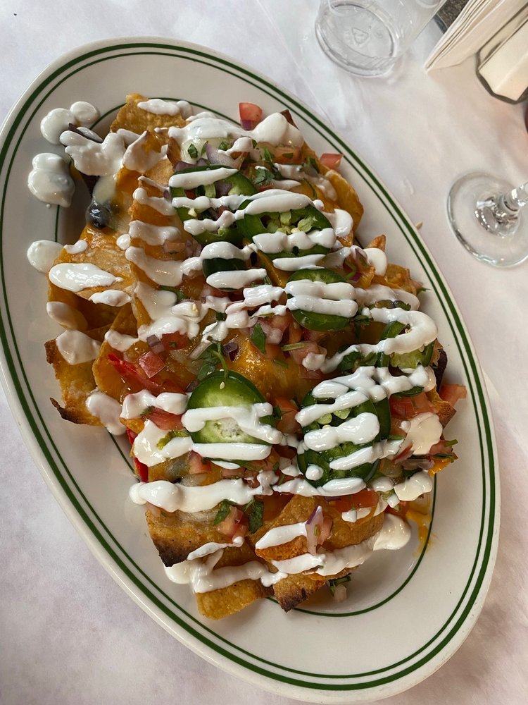 DORRIAN’S RED HAND - Traditional American Restaurant at 555 Washington ...