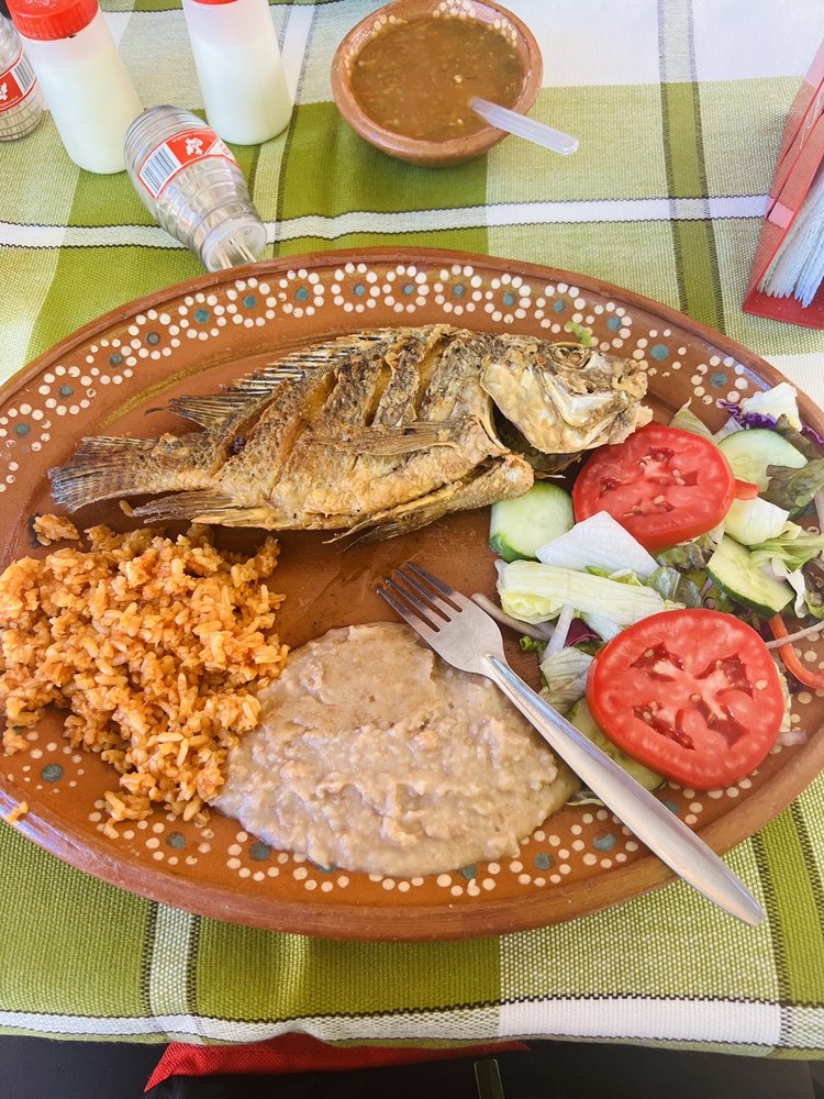 CHAPALAS FONDA - Updated August 2024 - Galeana, San Juan Cosalá ...