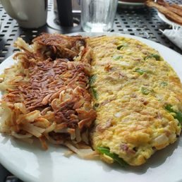 CHIPY CAFE - Updated July 2024 - 96 Photos & 88 Reviews - 275 Parkway ...