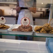 HELLO ROBIN - 1140 Photos & 820 Reviews - 522 19th Ave E, Seattle ...