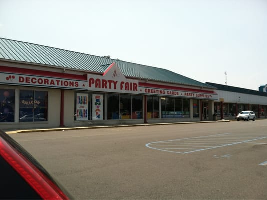 PARTY FAIR - Updated July 2025 - 25 Reviews - 4345 US Highway 9 ...