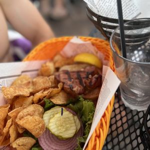 KINGS DINING & ENTERTAINMENT - Updated December 2025 - 172 Photos & 290 ...