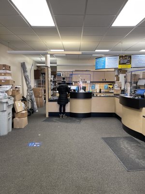 THE UPS STORE - Updated January 2025 - 40 Photos & 100 Reviews - 4044 N ...