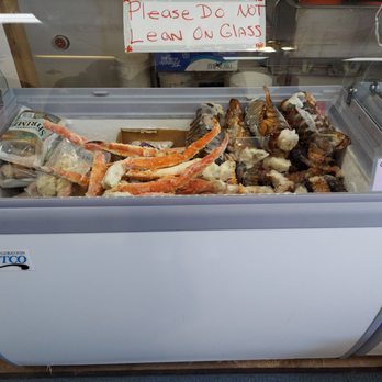 MURDOCK’S QUALITY SEAFOOD RETAIL - Updated October 2025 - 21 Photos ...