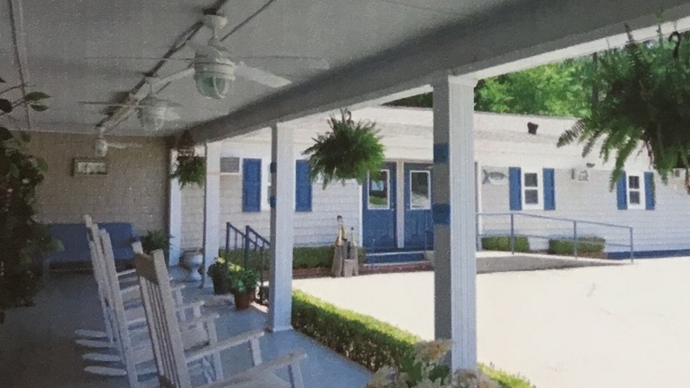 SNELLGROVE SEAFOOD - Updated January 2026 - 22 Reviews - 632 N Houston ...