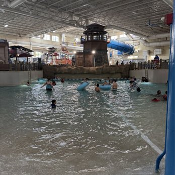 GREAT WOLF LODGE - Updated December 2025 - 275 Photos & 233 Reviews ...