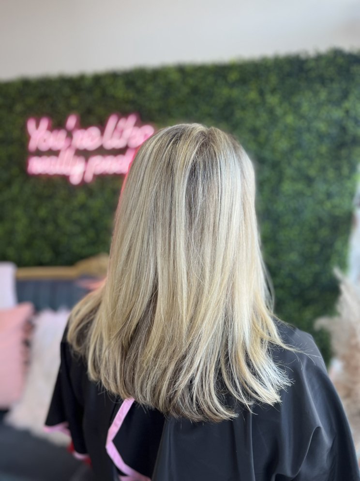 AINSLEIGH BEAUTY - Updated January 2026 - 10 Photos - 6601 Old Monroe ...