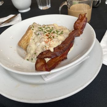 KINGSLAND KITCHEN - 934 Photos & 779 Reviews - 301 SW Pine St, Portland ...