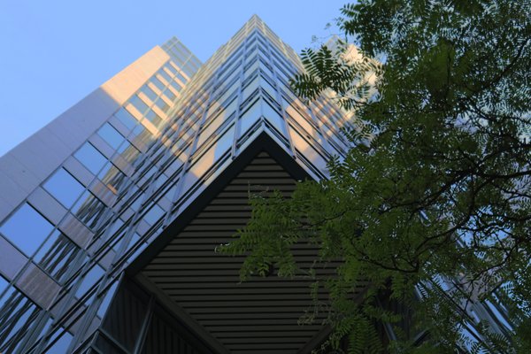 SLATER VECCHIO - Updated January 2026 - 18 Photos - 777 Dunsmuir Street ...