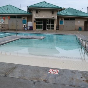 MARTIN LUTHER KING JR POOL - Updated May 2024 - 17 Photos & 29 Reviews ...