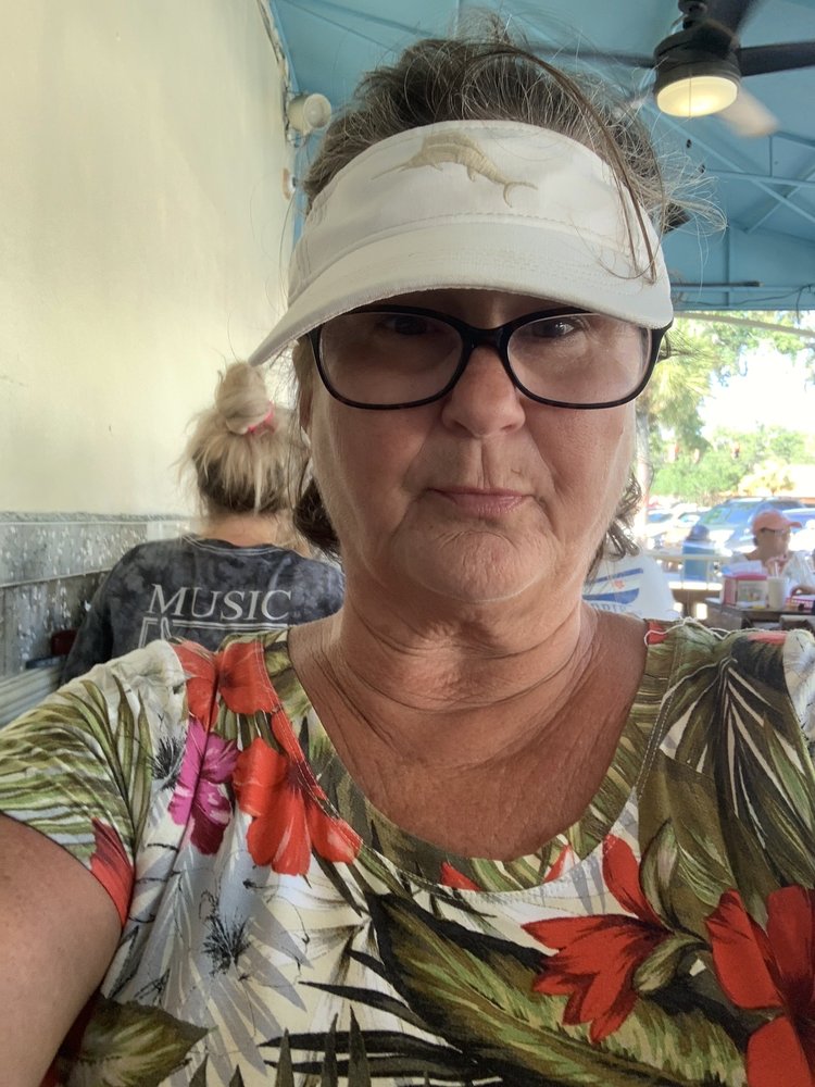 SOUTHERN VANITY - Updated December 2024 - 20 Photos - 4158 Washington ...