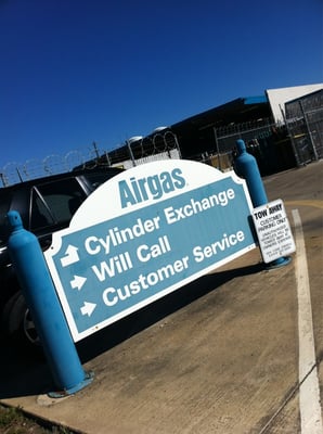 AIRGAS STORE - Updated January 2026 - 44 Reviews - 9010 Clairemont Mesa Blvd, San Diego ...