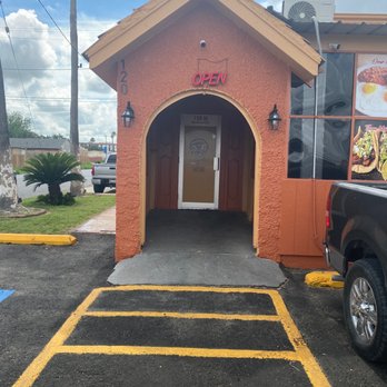 TACO RUSH RESTAURANT - Updated October 2025 - 25 Photos - 120 N ...