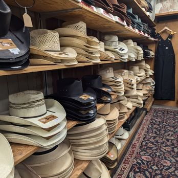 PORTLAND OUTDOOR STORE - Updated November 2025 - 51 Photos & 98 Reviews ...