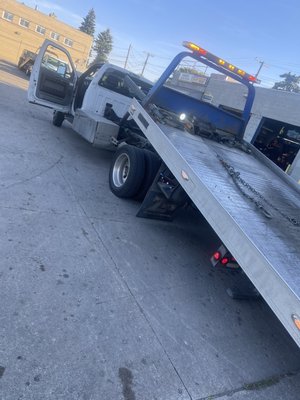 UNITED TOWING - Updated December 2025 - 33 Reviews - 22096 Michigan Ave ...