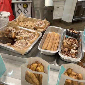 CINNABON - Updated December 2025 - 10 Reviews - 1500 S Willow St ...