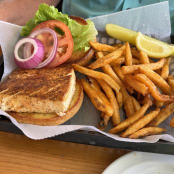 WHISKEY RIVER ON THE WATER - Updated December 2025 - 317 Photos & 140 ...